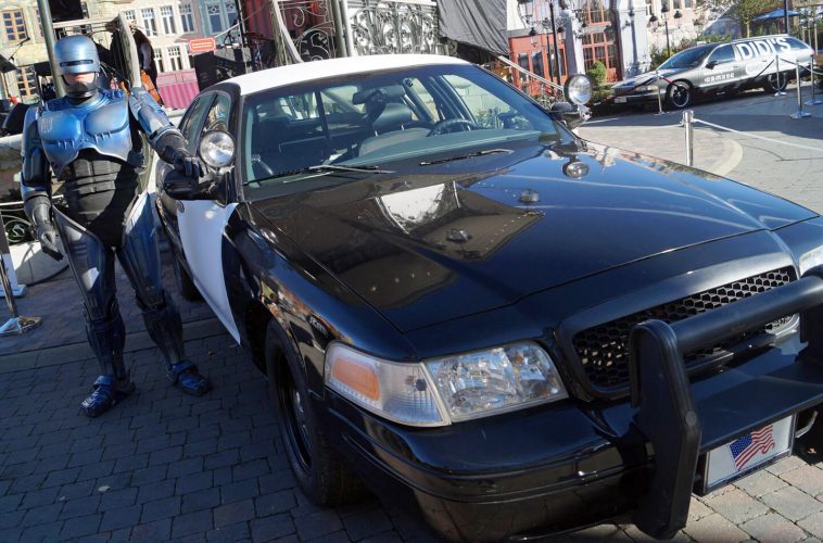 Plopsaland De Panne toont filmwagens tijdens Cars & Coasters | LetsGoDigital