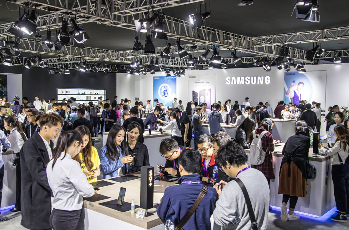Samsung trademark voor 2018 Galaxy J smartphone modellen | LetsGoDigital