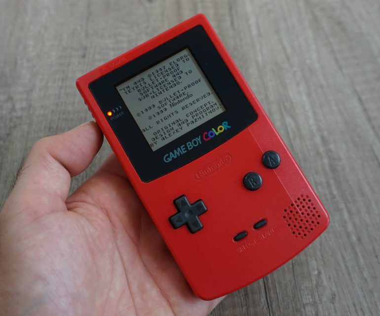 Nintendo Game Boy Color exact 20 jaar oud | LetsGoDigital