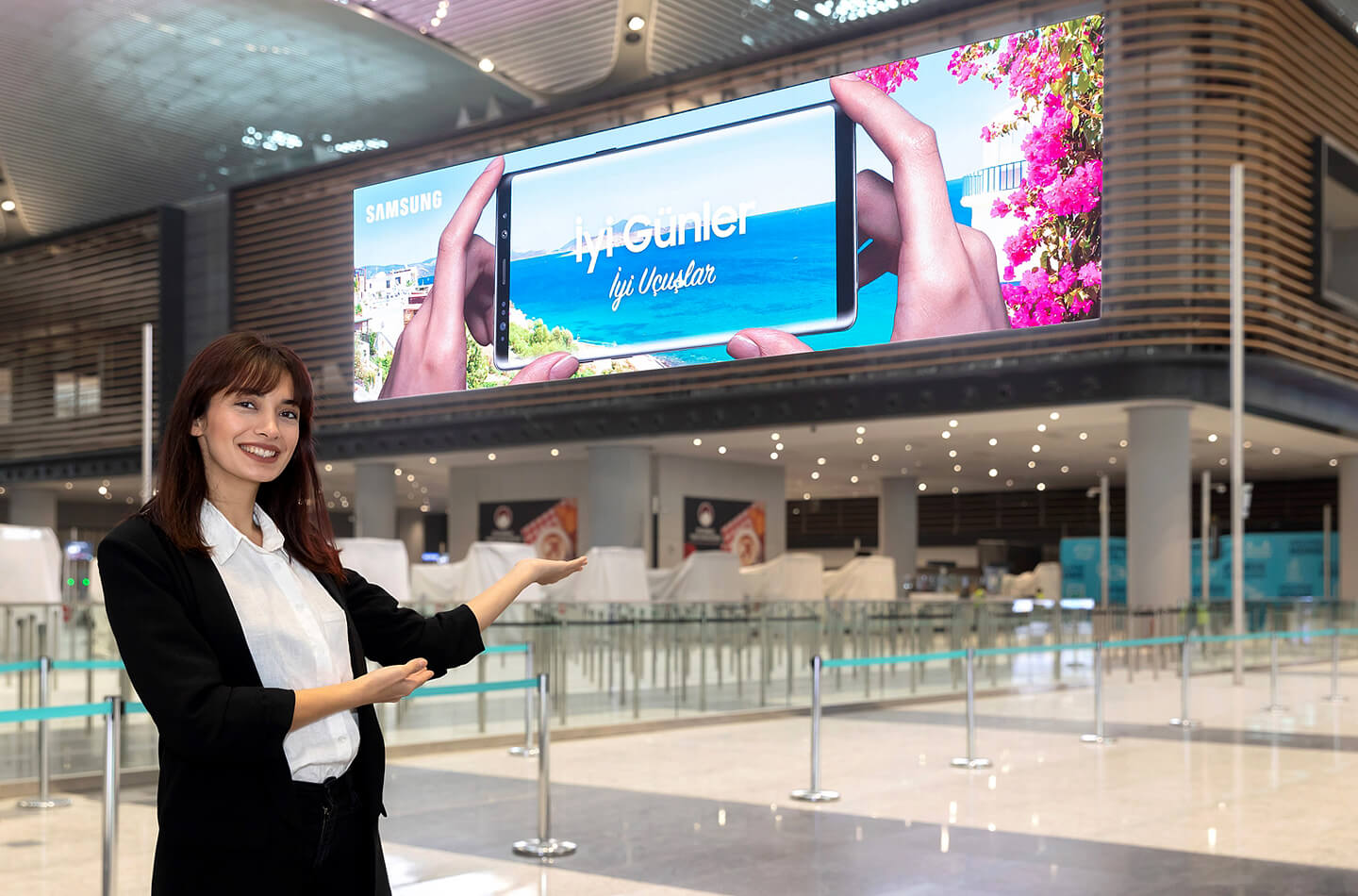 Nieuwe luchthaven Istanbul voorzien van Samsung LED displays ...