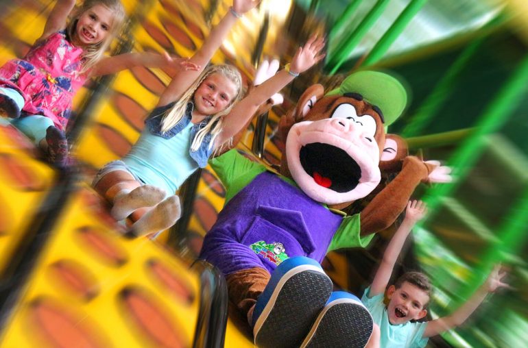 Binnenspeeltuinen in Noord-Brabant: 22 indoor speeltuinen! | LetsGoDigital