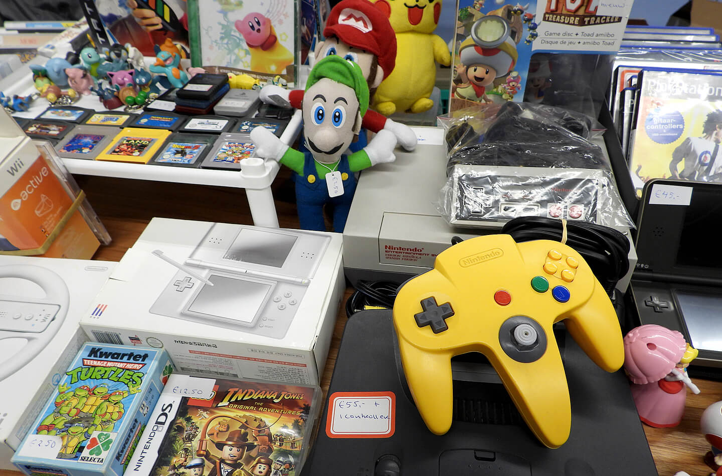 Game beurs Apeldoorn: retro spelcomputers voor een prikkie! | LetsGoDigital