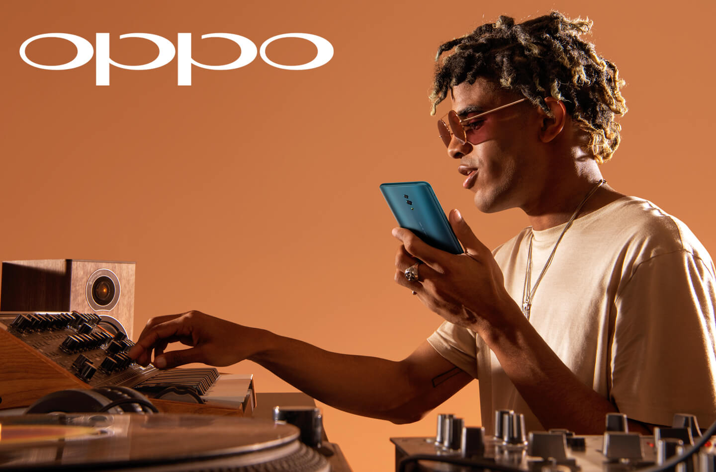 Oppo Reno hands-on video review | LetsGoDigital