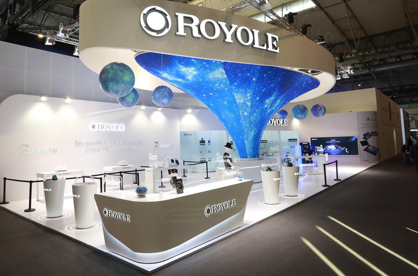 Royole wearables met opvouwbaar display | LetsGoDigital