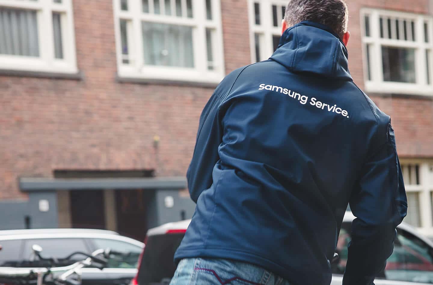 Samsung smartphone reparatie met pick-up service aan huis | LetsGoDigital